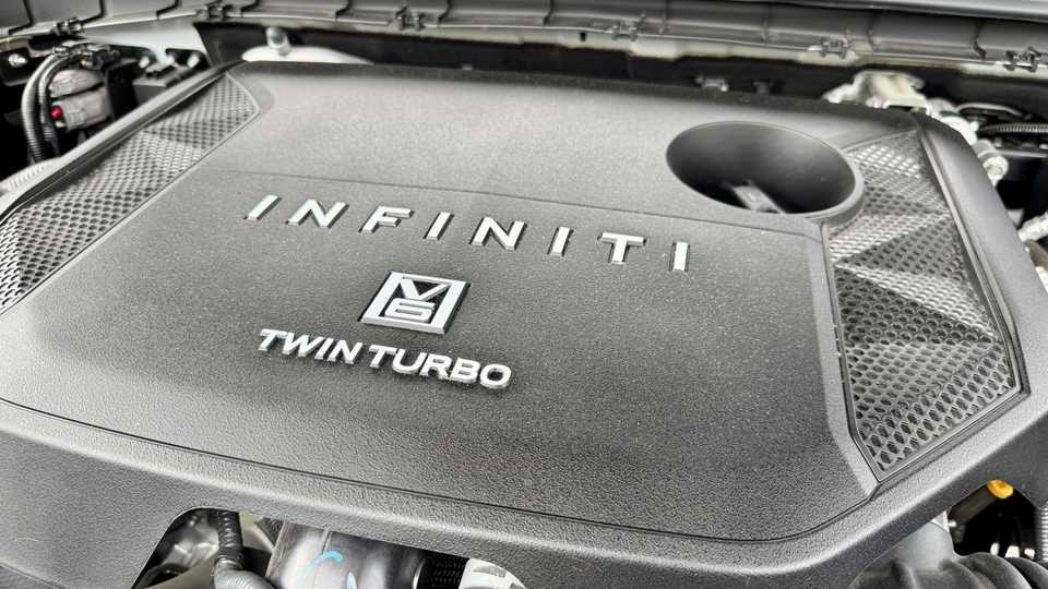 2025 Infiniti QX80 Pricing, Photos & Specs