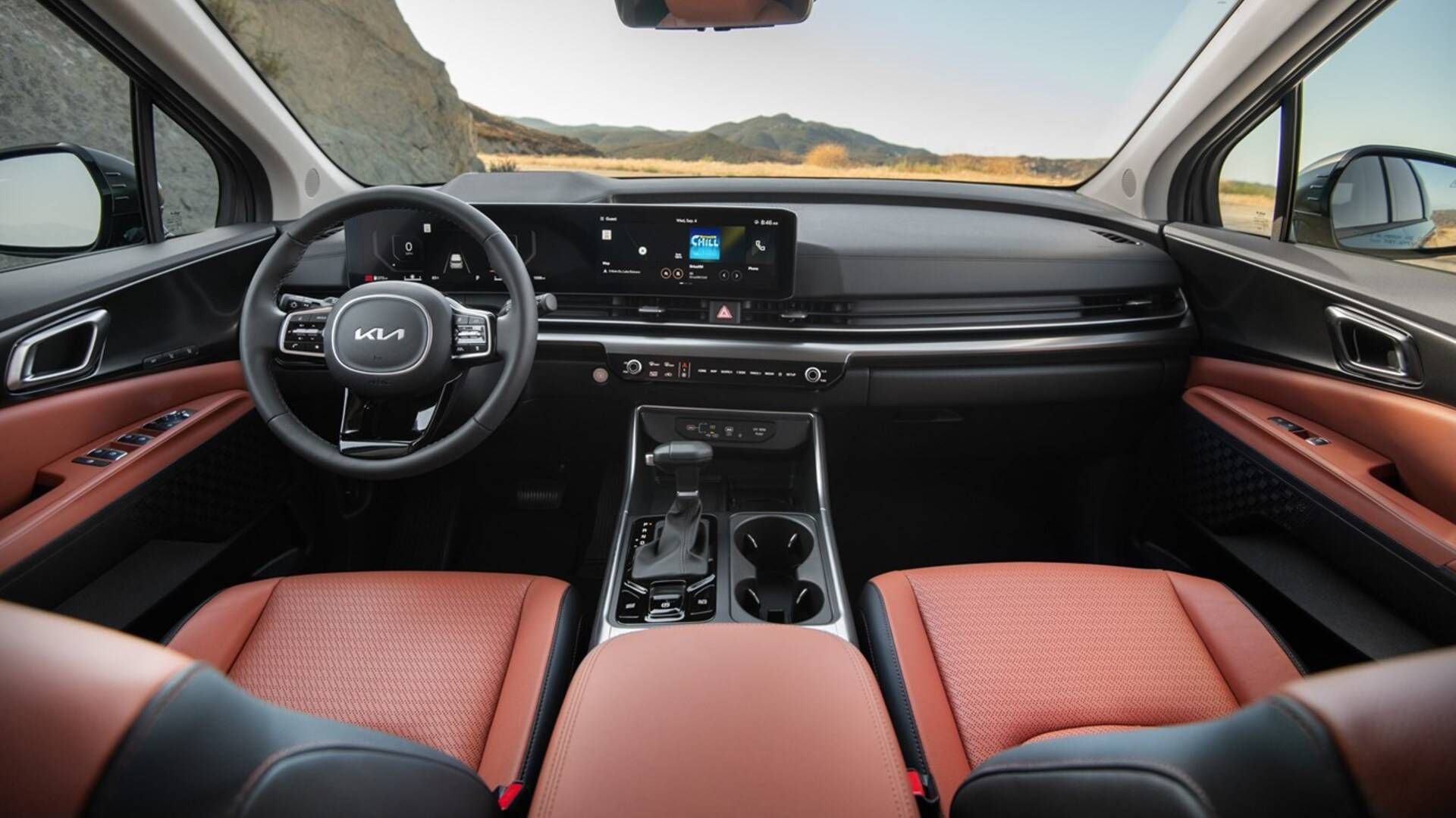 2025 Kia Carnival Interior