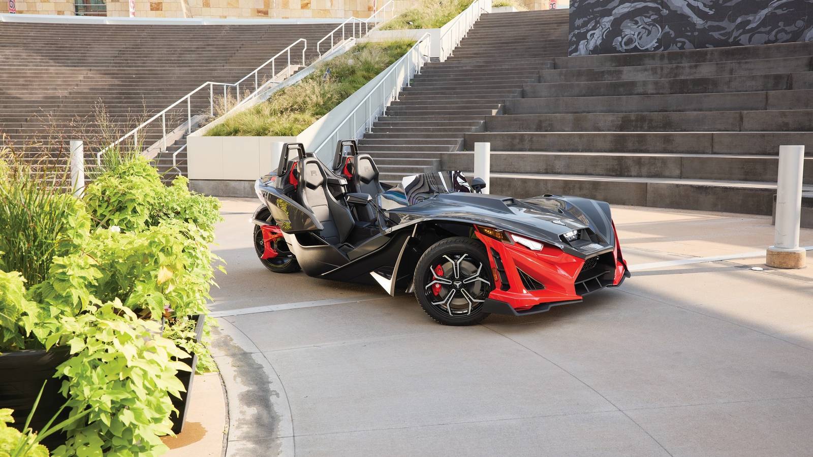 Thriller On Three Wheels: A Look Back At The Polaris Slingshot On Its ...