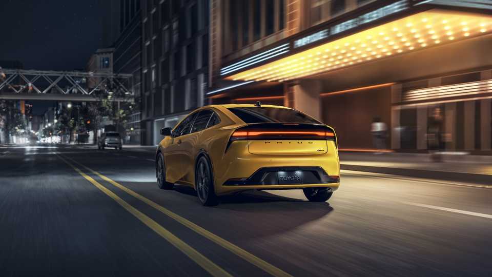 2025 Toyota Prius Pricing, Photos & Specs