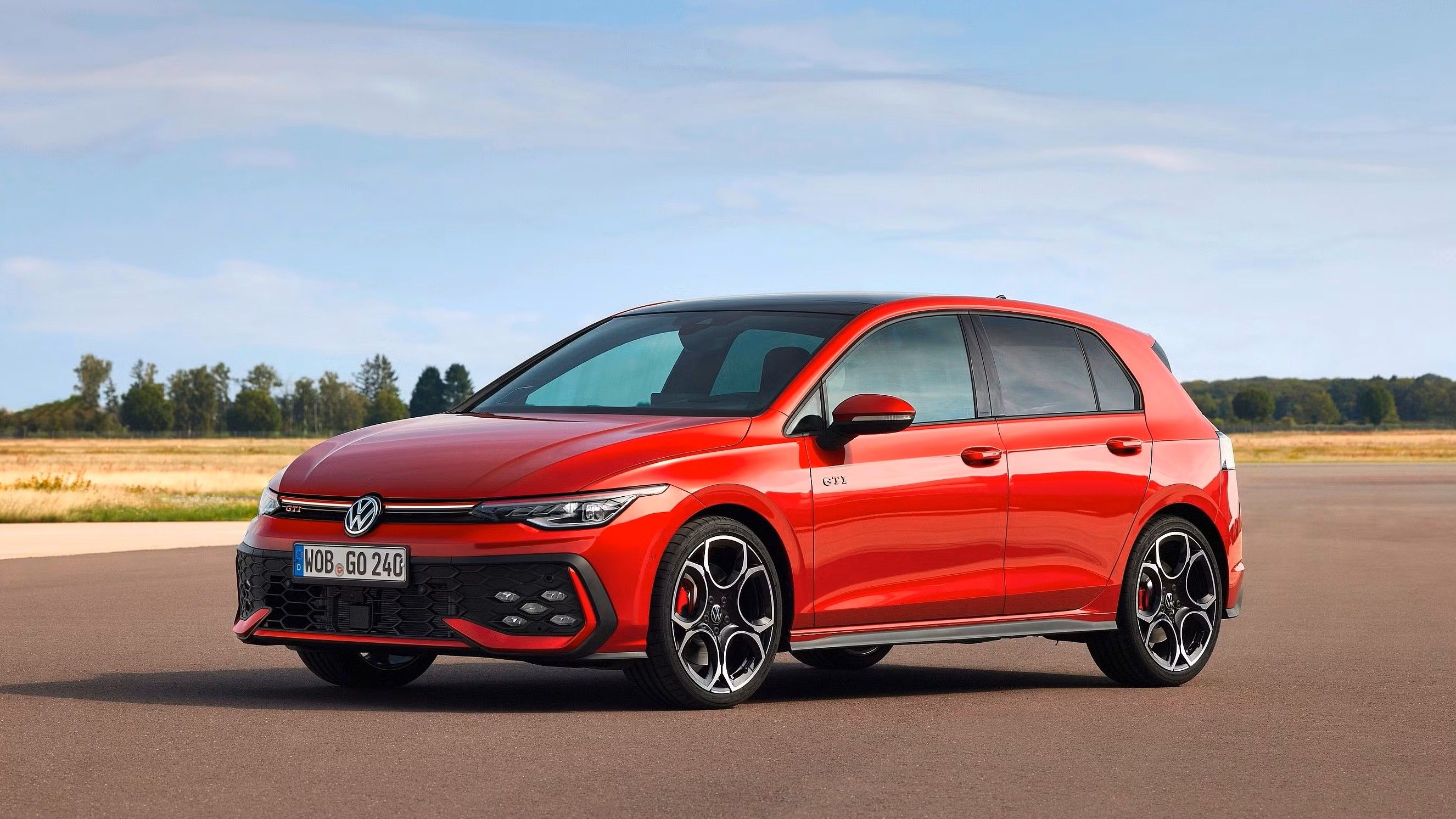 2025 Volkswagen Golf GTI Pricing, Photos & Specs