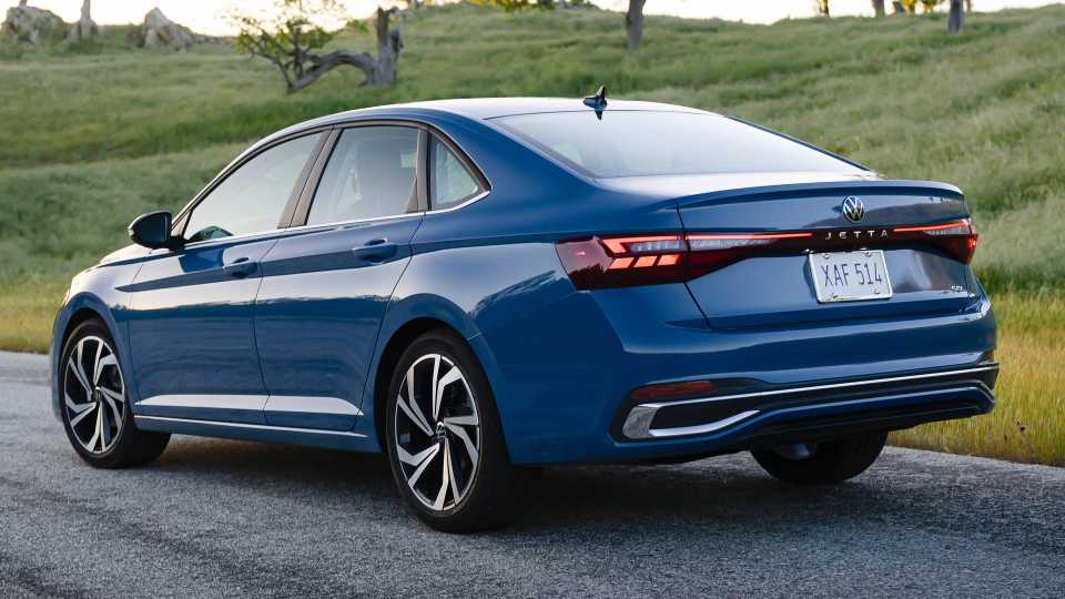 2025 Volkswagen Jetta Pricing, Photos & Specs