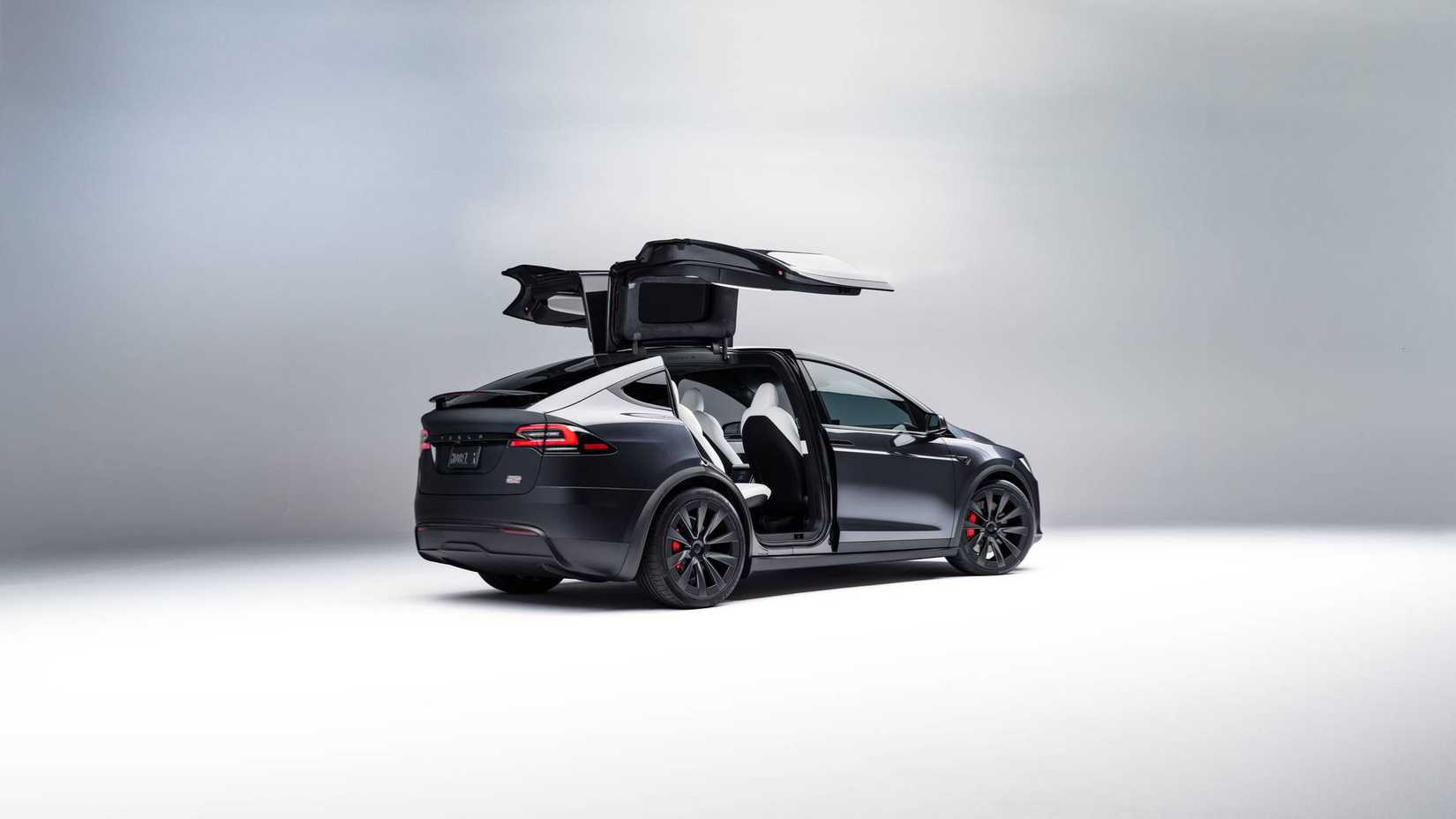 Two Teslas Are The Only Vehicles With Over 1,000 HP That Are Cheaper ...