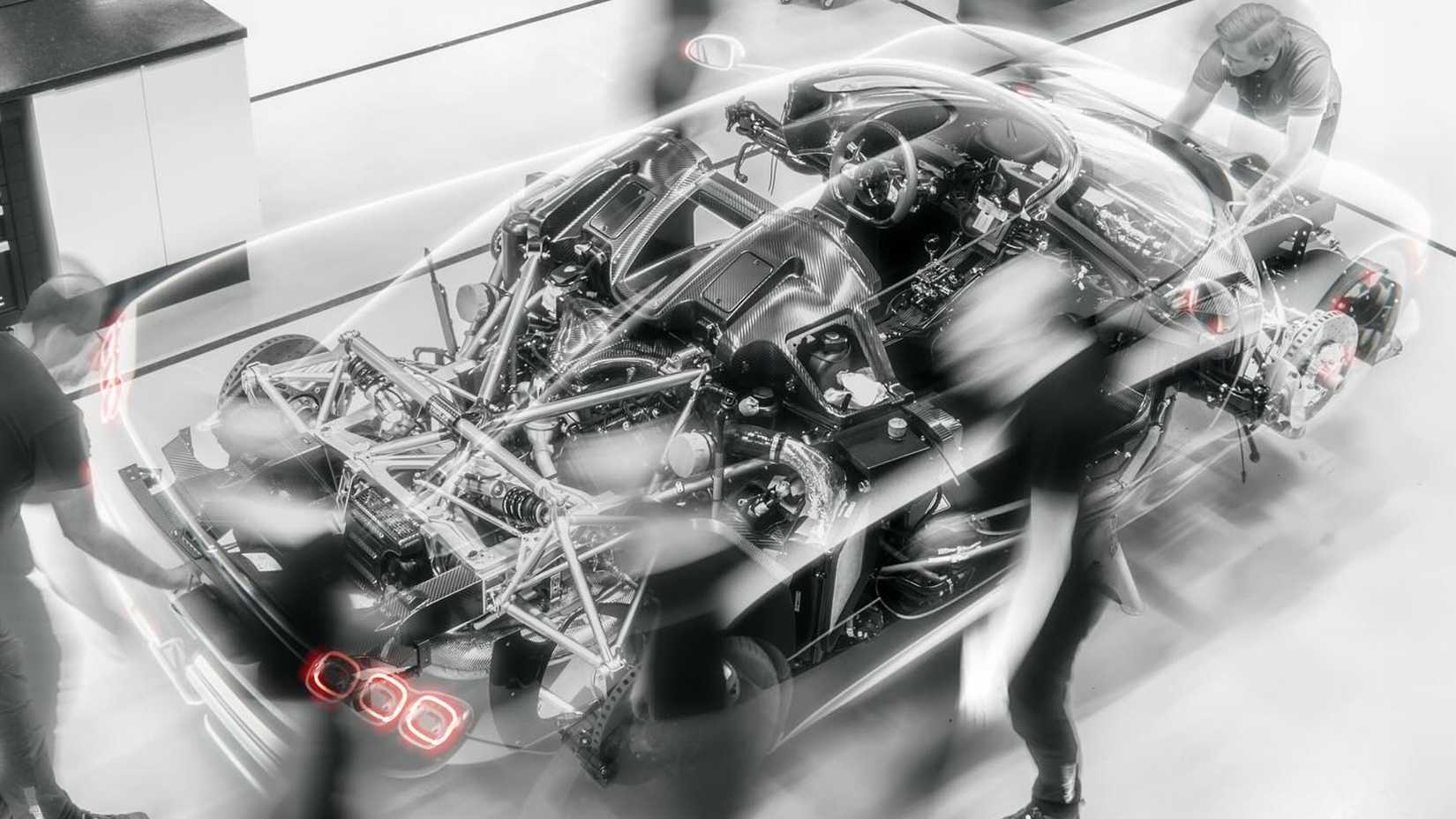 Watch The Koenigsegg CC850 Thrash Its “Manual” Around Estoril