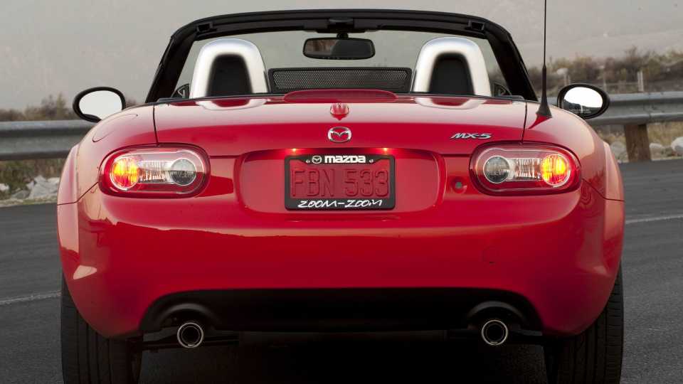 2010 Mazda MX-5 Miata Pricing, Photos & Specs