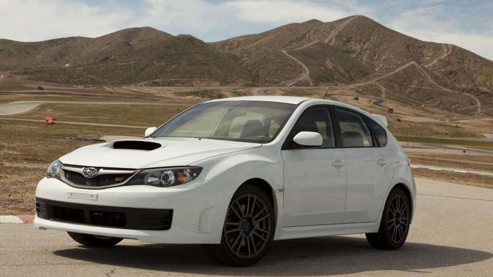 2009 Subaru Impreza WRX STI Hatchback Pricing, Photos & Specs