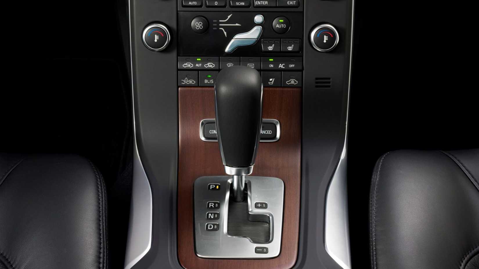 Here's What The V8-Powered Volvo S80 Costs You In 2025