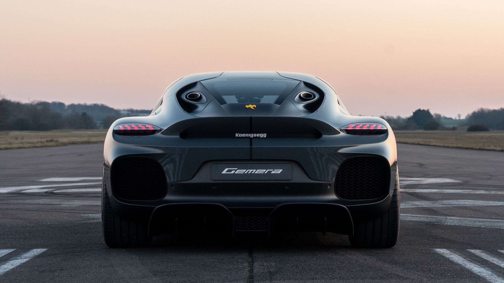 2025 Koenigsegg Gemera Pricing, Photos & Specs