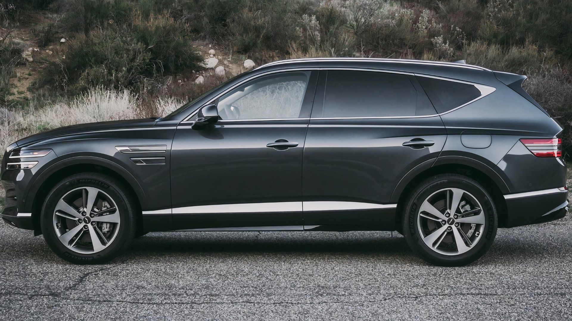 2024 Genesis GV80 Images: Interior And Exterior Gallery