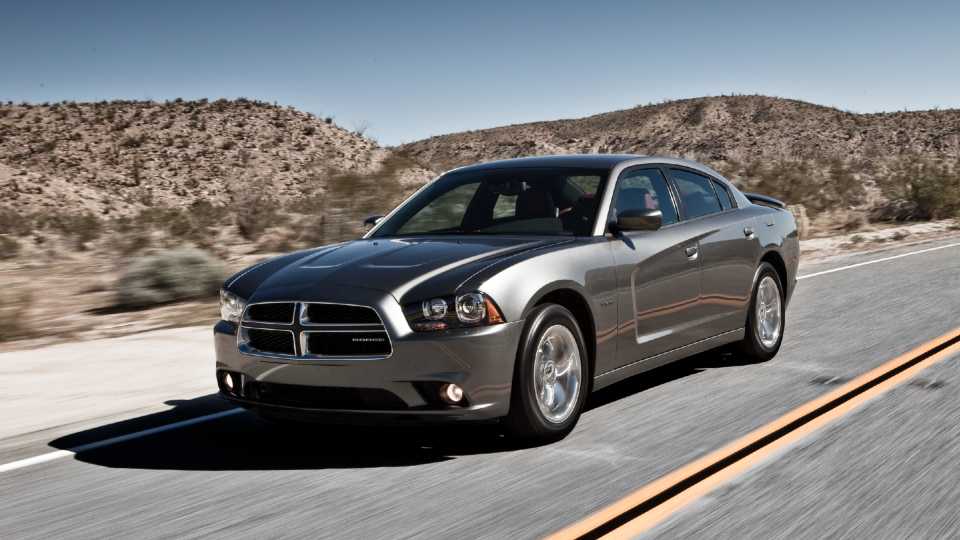 2012 Dodge Charger Pricing, Photos & Specs