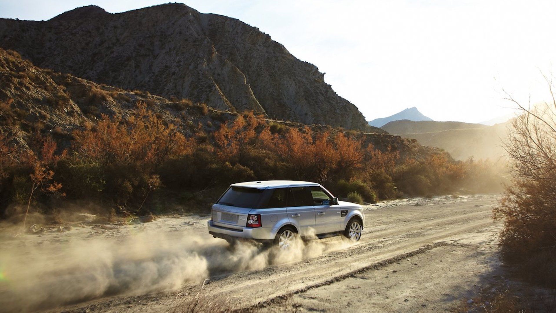 2013 Land Rover Range Rover Sport Pricing, Photos & Specs