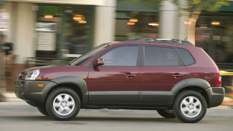 2009 Hyundai Tucson - Overview Pricing, Photos & Specs