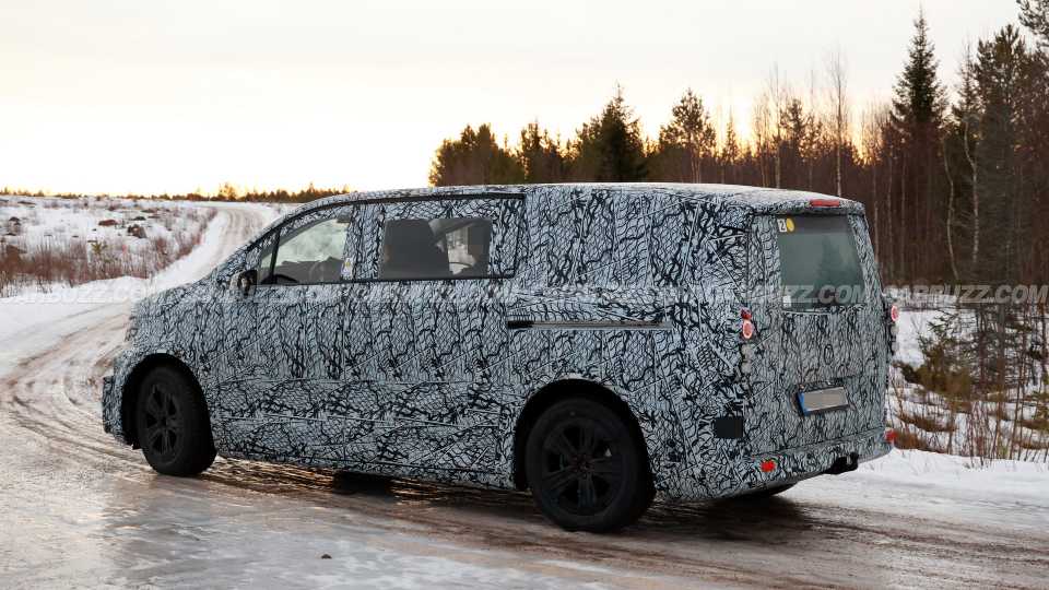 2026 Mercedes-Benz V-Class Has The ID. Buzz in Its Boxy Sights