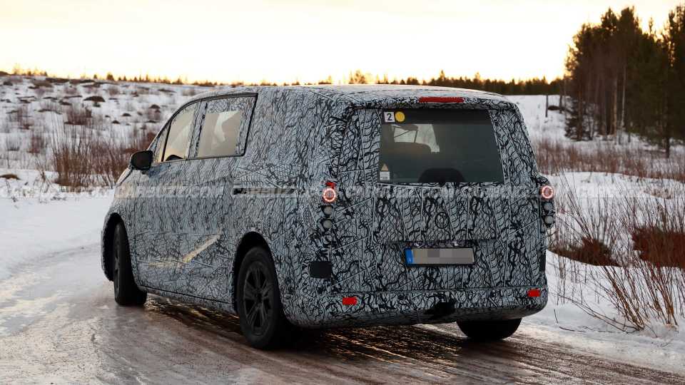 2026 Mercedes-Benz V-Class Has The ID. Buzz in Its Boxy Sights