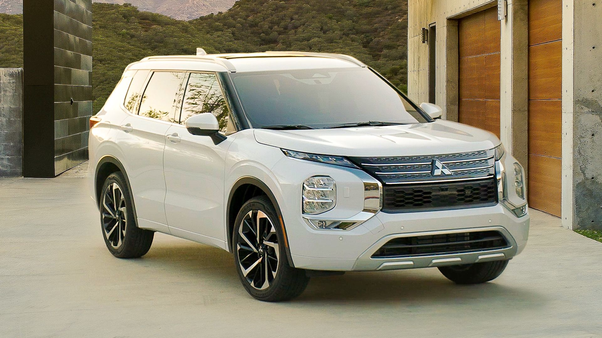 Most Reliable Luxury Cars for 2024 | CarBuzz