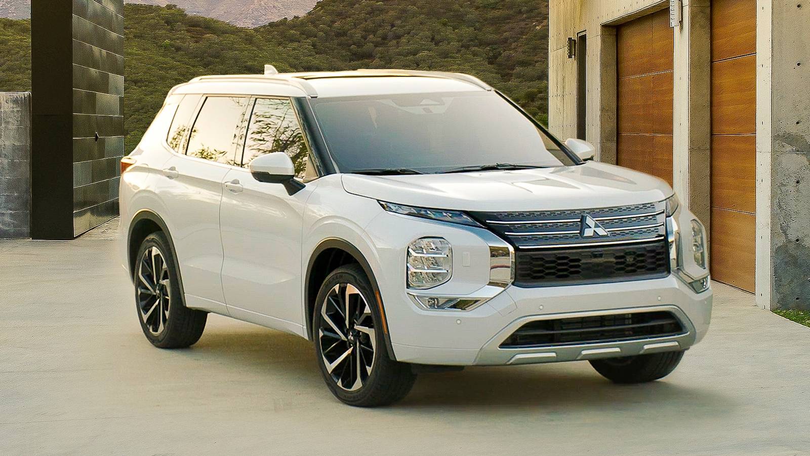 Mitsubishi Beats Toyota For Best 2024 Sales Growth Among Japanese ...
