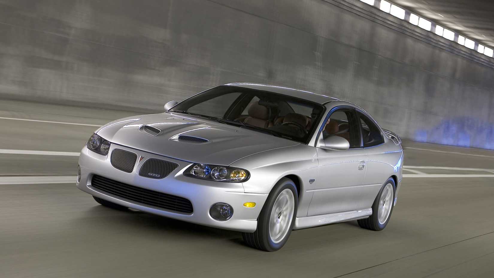 2004-2006 Pontiac GTO: The Fastest Muscle Car of the 2000s