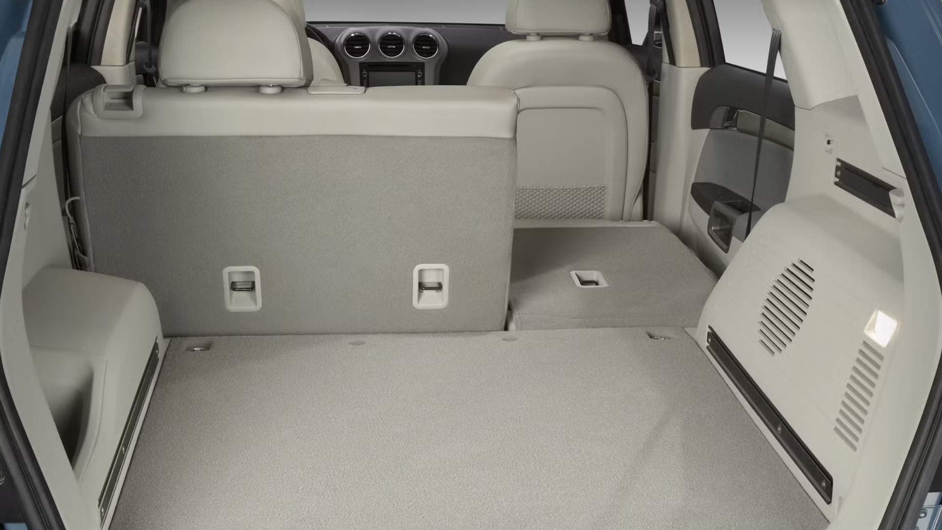 2008 Saturn Vue Interior Parts Saturn Vue Interior Accessories | CARiD