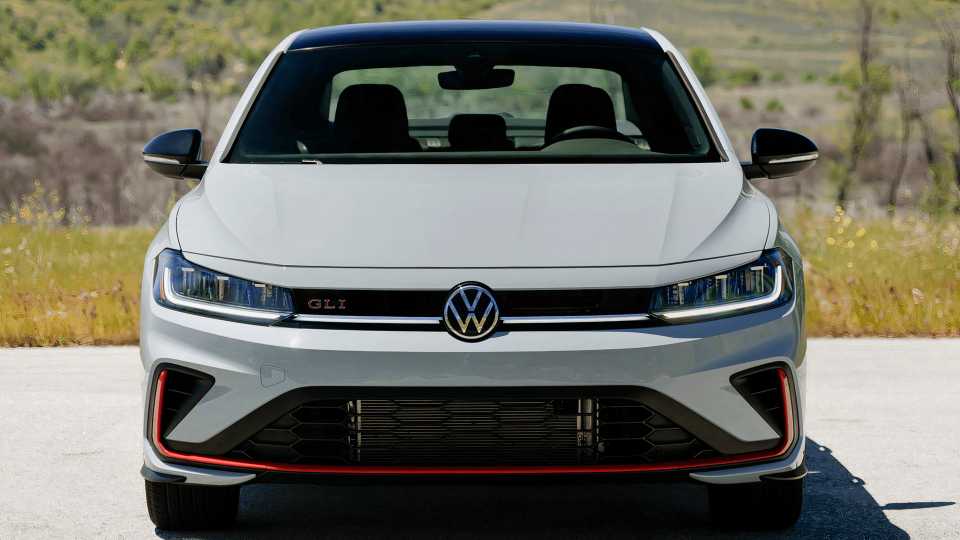 2025 Volkswagen Jetta GLI - Overview Pricing, Photos & Specs