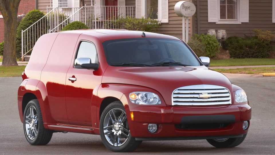 2011 Chevrolet HHR Pricing, Photos & Specs