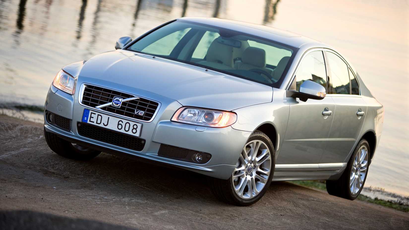 Volvo's S80 V8 Had An Engine Developed By Yamaha
