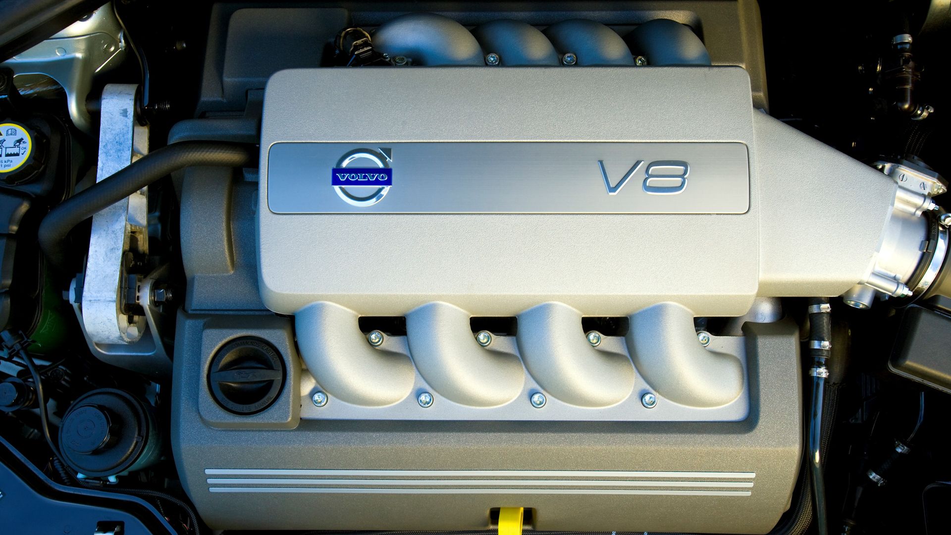 7 Supercharged Cars That Switched to Turbocharging