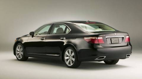 2009 Lexus LS Hybrid Pricing, Photos & Specs