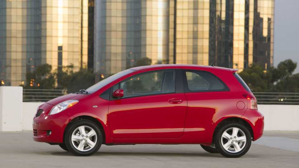 2008 Toyota Yaris Hatchback Pricing, Photos & Specs