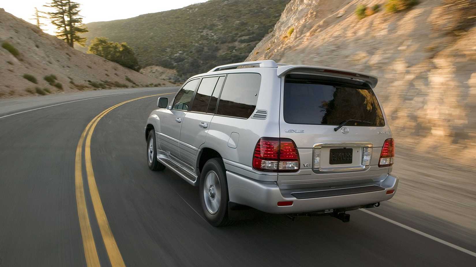 Used Lexus LX 470: A Reliable Luxury SUV Deal