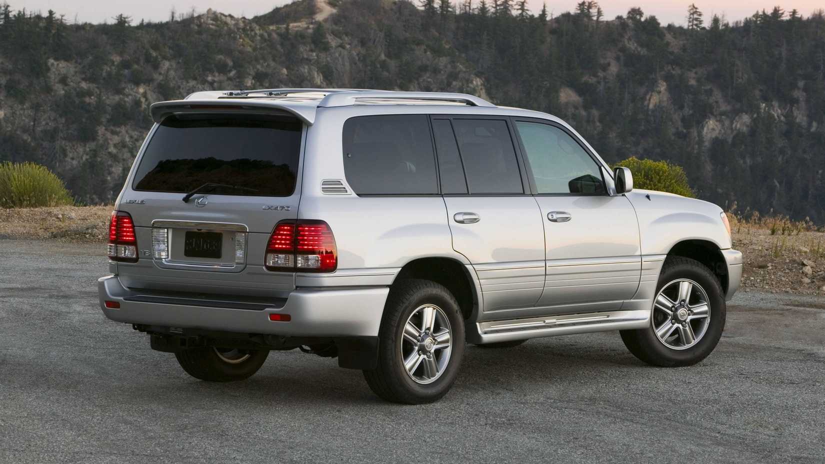 Used Lexus LX 470: A Reliable Luxury SUV Deal