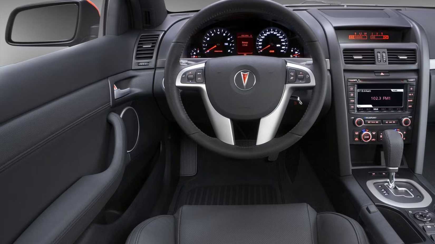 2008 Pontiac G8 Pricing, Photos & Specs