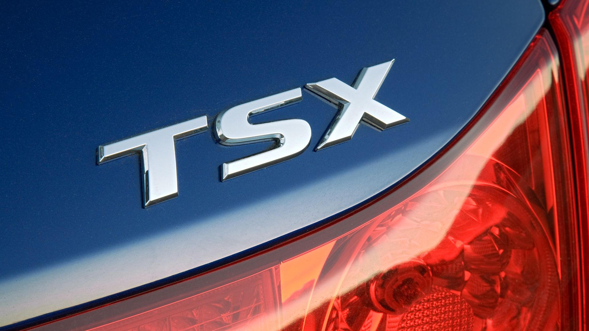 2010 Acura TSX Sedan Pricing, Photos & Specs