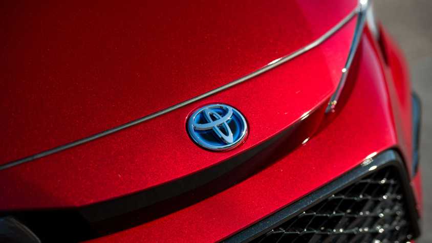 The Hybrid V6 Engine In 2025: All The Brands Offering Hybrid Six ...