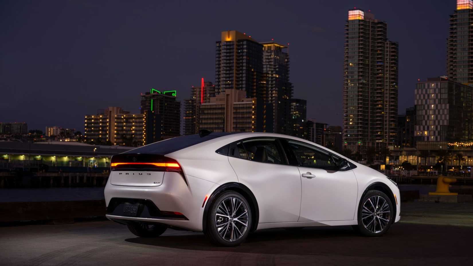 Toyota Prius Vs. Toyota Corolla Hybrid: When A $590 Difference Is A No ...