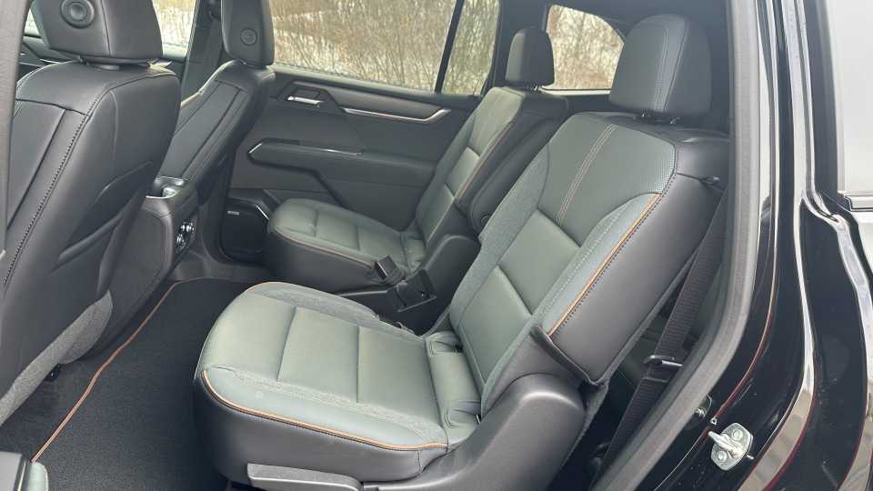2025 GMC Acadia Pricing, Photos & Specs