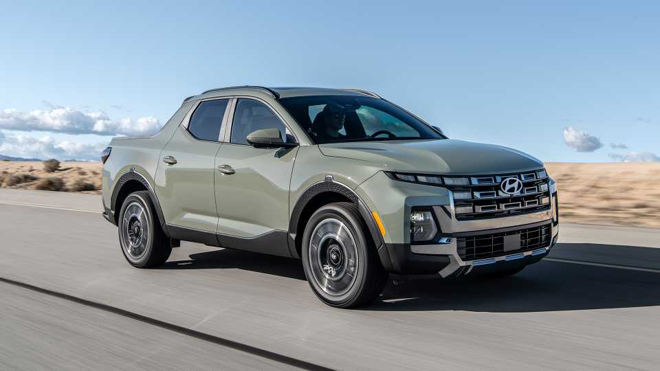 2025 Hyundai Santa Cruz Pricing, Photos & Specs