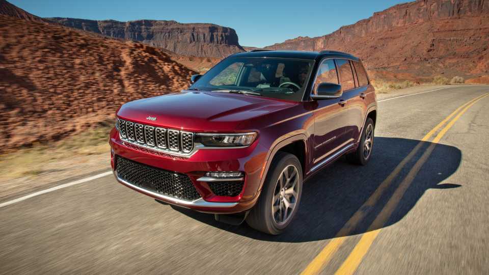 2025 Jeep Grand Cherokee Pricing, Photos & Specs