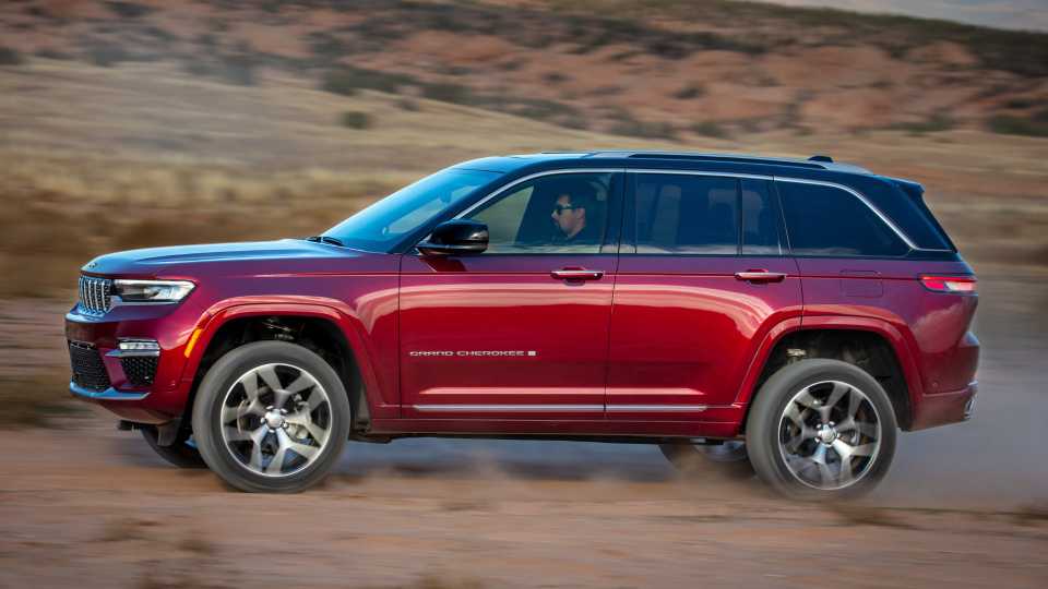 2025 Jeep Grand Cherokee Pricing, Photos & Specs