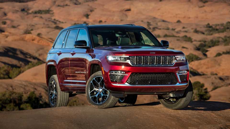 2025 Jeep Grand Cherokee Pricing, Photos & Specs
