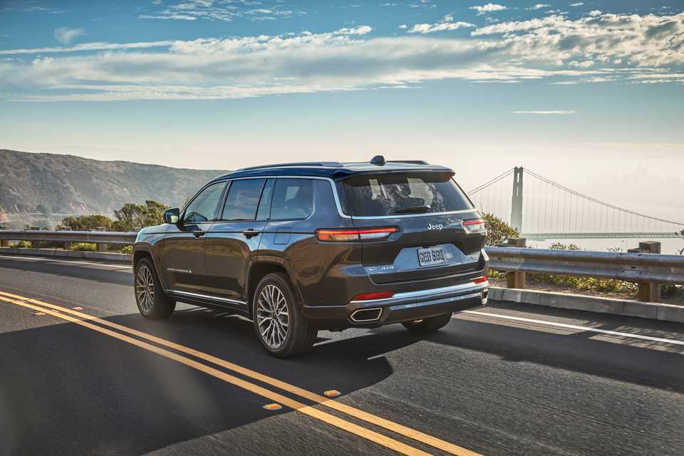2025 Jeep Grand Cherokee Pricing, Photos & Specs