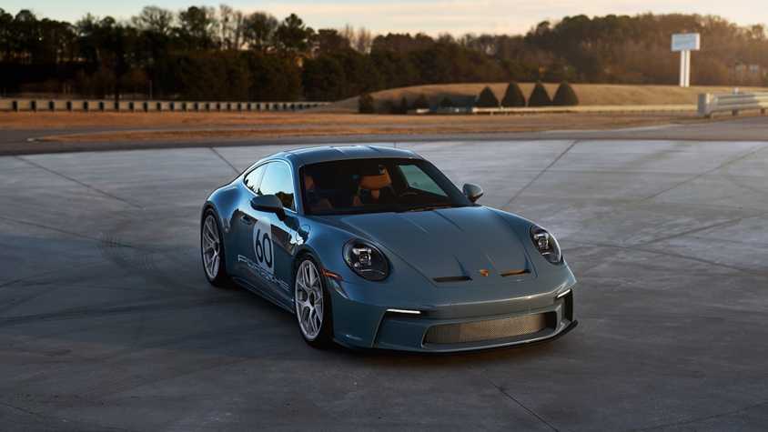2024 Porsche 911 S/T Pricing, Photos & Specs