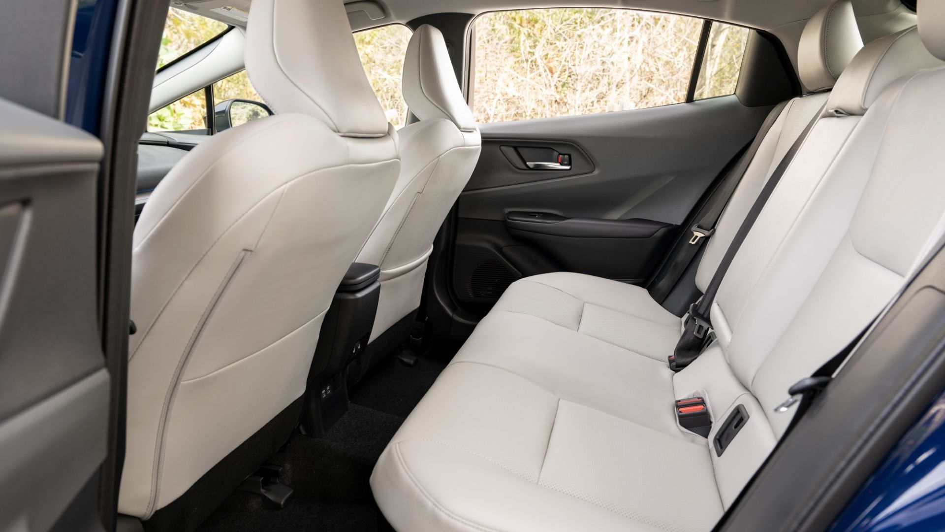 2025 Toyota Prius Pricing, Photos & Specs
