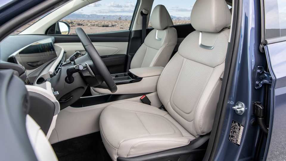 2025 Hyundai Tucson Pricing, Photos & Specs