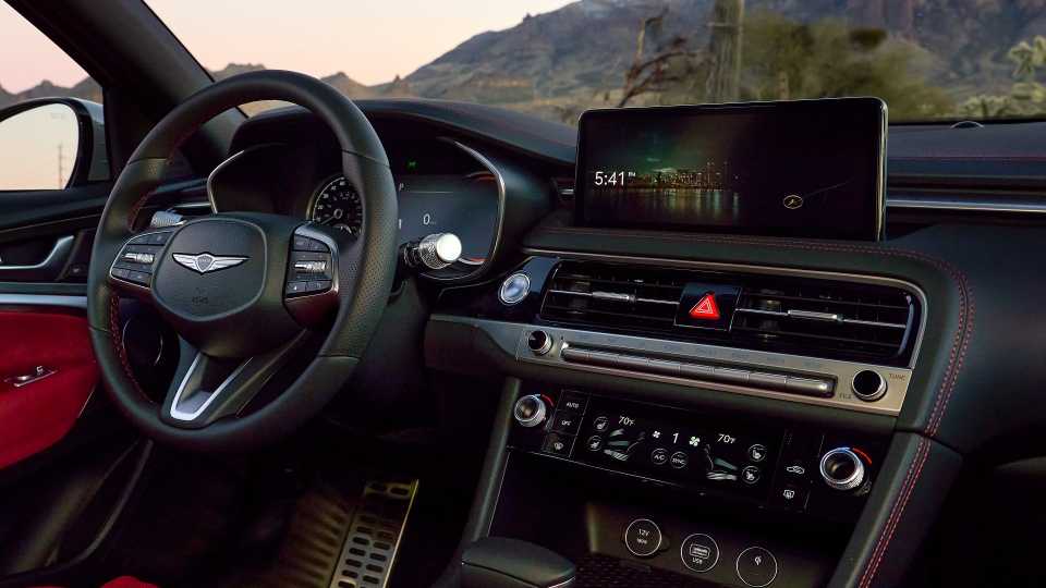 2025 Genesis G70 Pricing, Photos & Specs