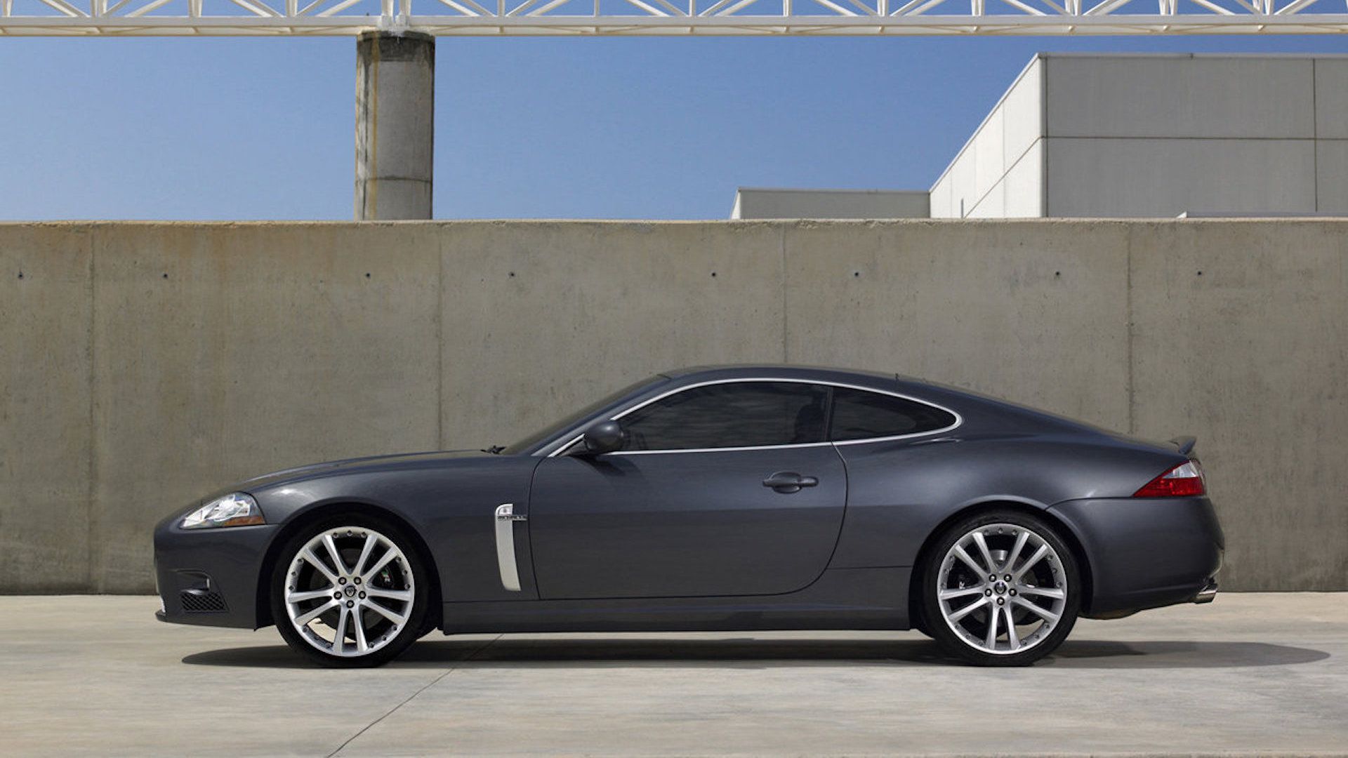 2008 Jaguar XKR Coupe Pricing, Photos & Specs