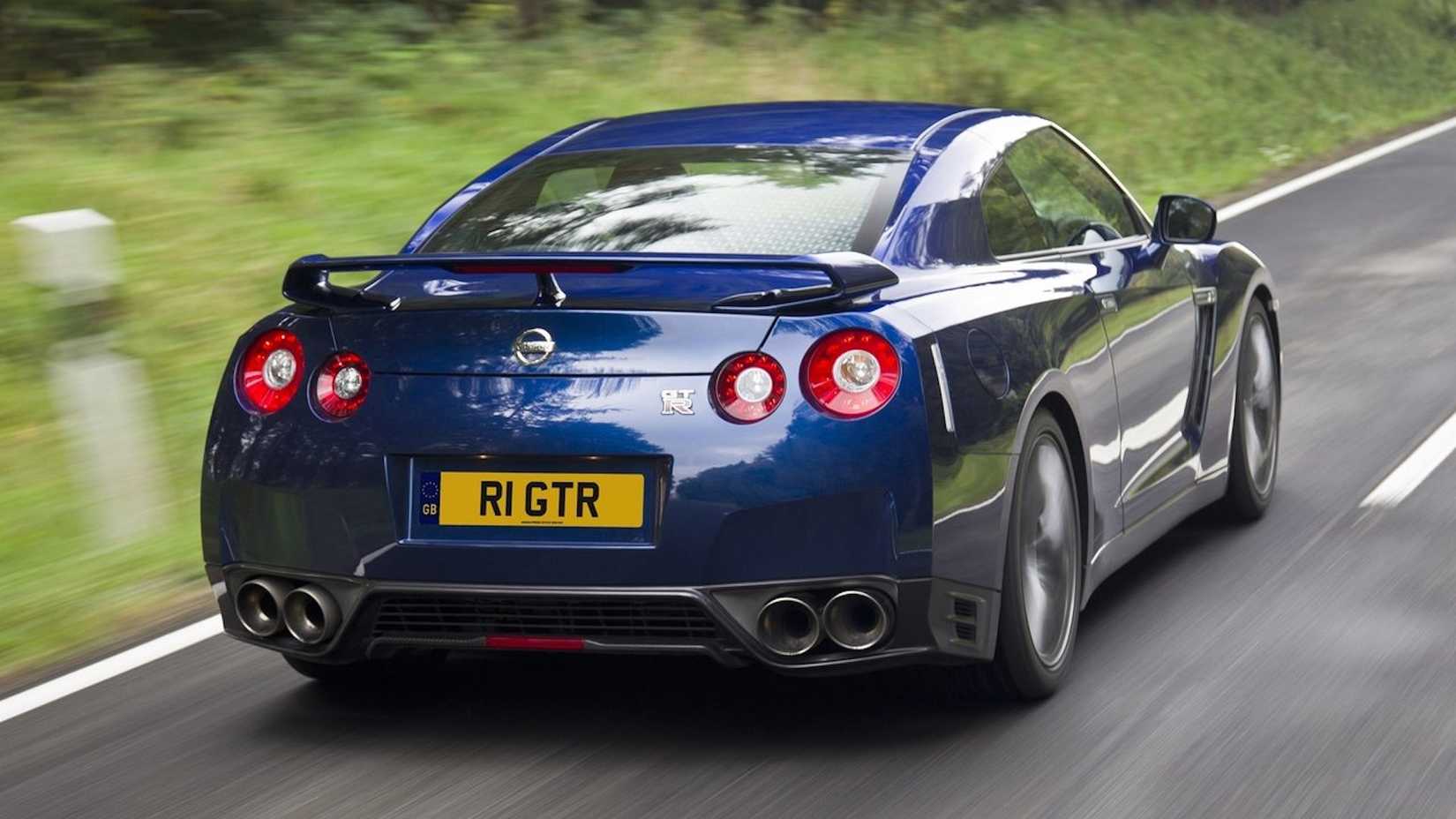 R35 GT-R vs R34 Skyline: Why the R35 Will Never Match R34's Value