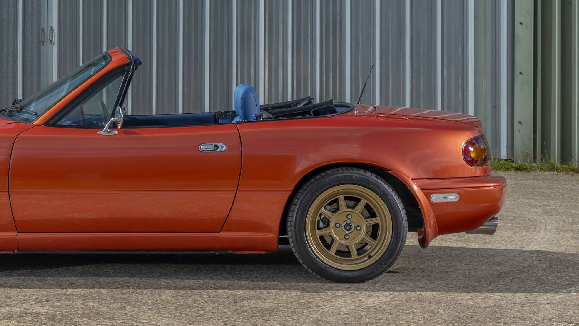 Mazda MX-5 Miata: Review, Pricing, Photos, and Specs