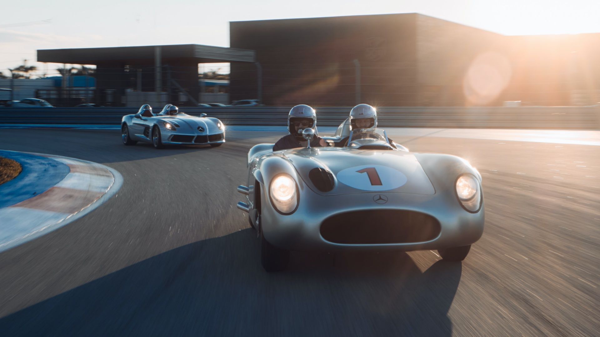 This Straight-8 1950s Racer Made Over 300-HP