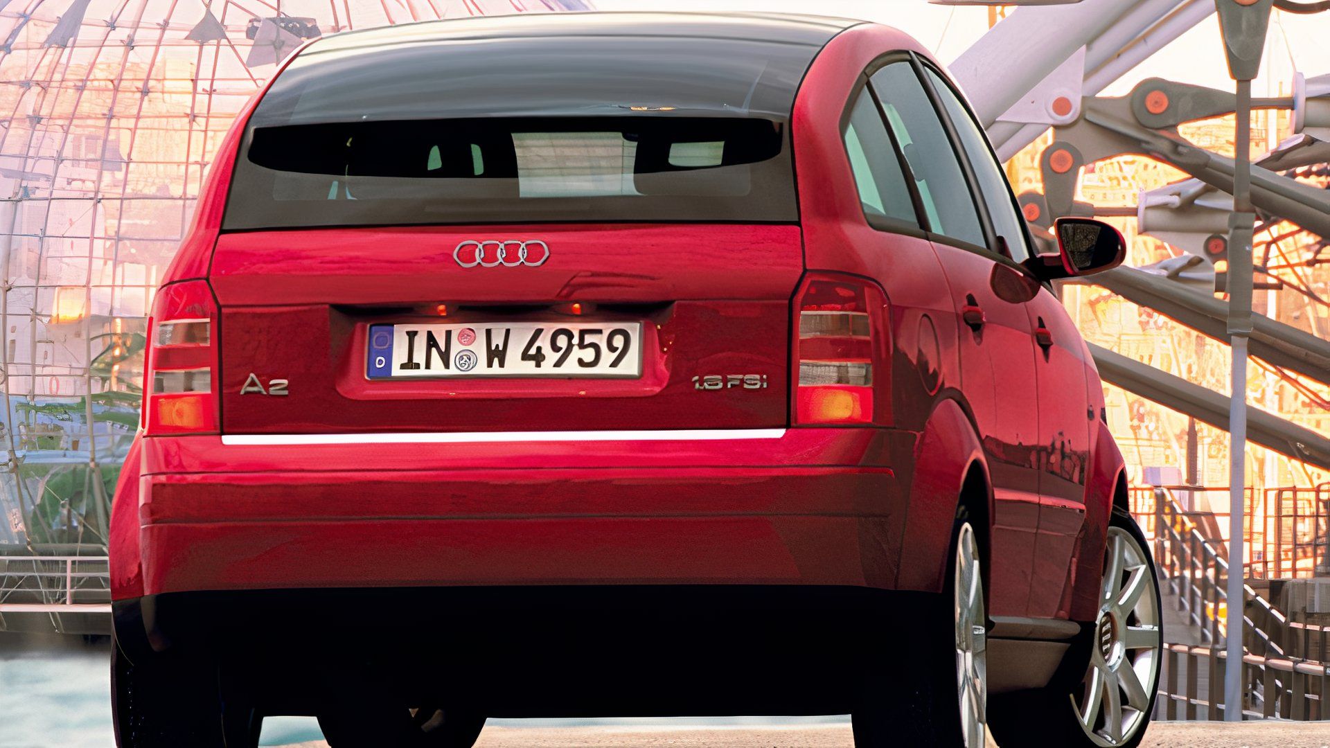 Audi A2 Red Side