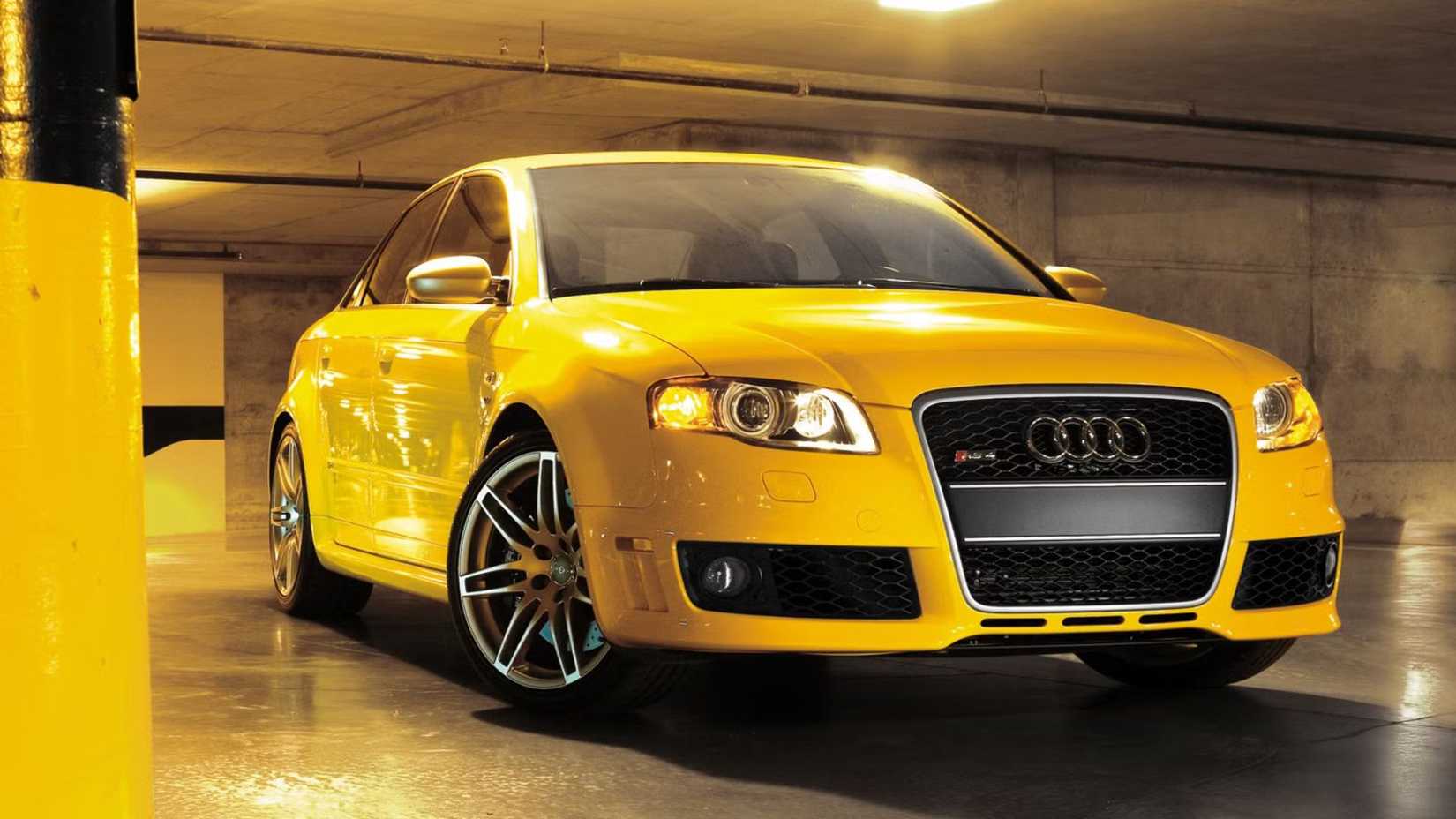 Here's How The 2027 Audi RS5 Stacks Up Against The B7 RS4